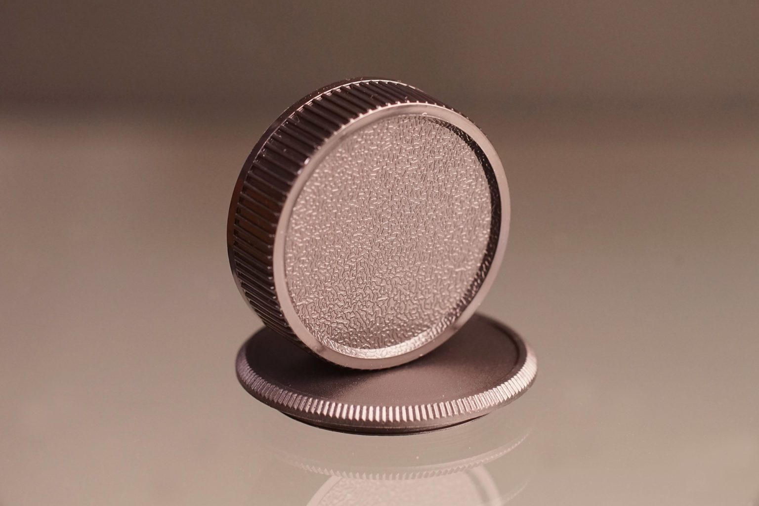 Leica LTM body & lens cap set - Camera Obscura Elburg